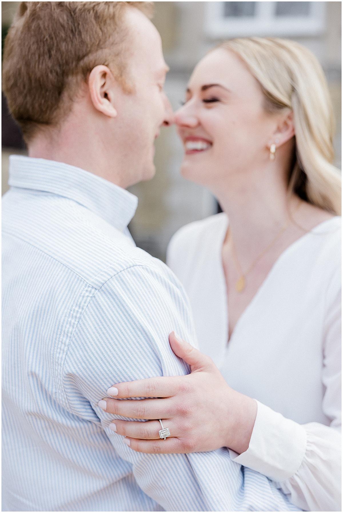 Engagement Photos at Laurel Hall | Kaitlin Mendoza Photography