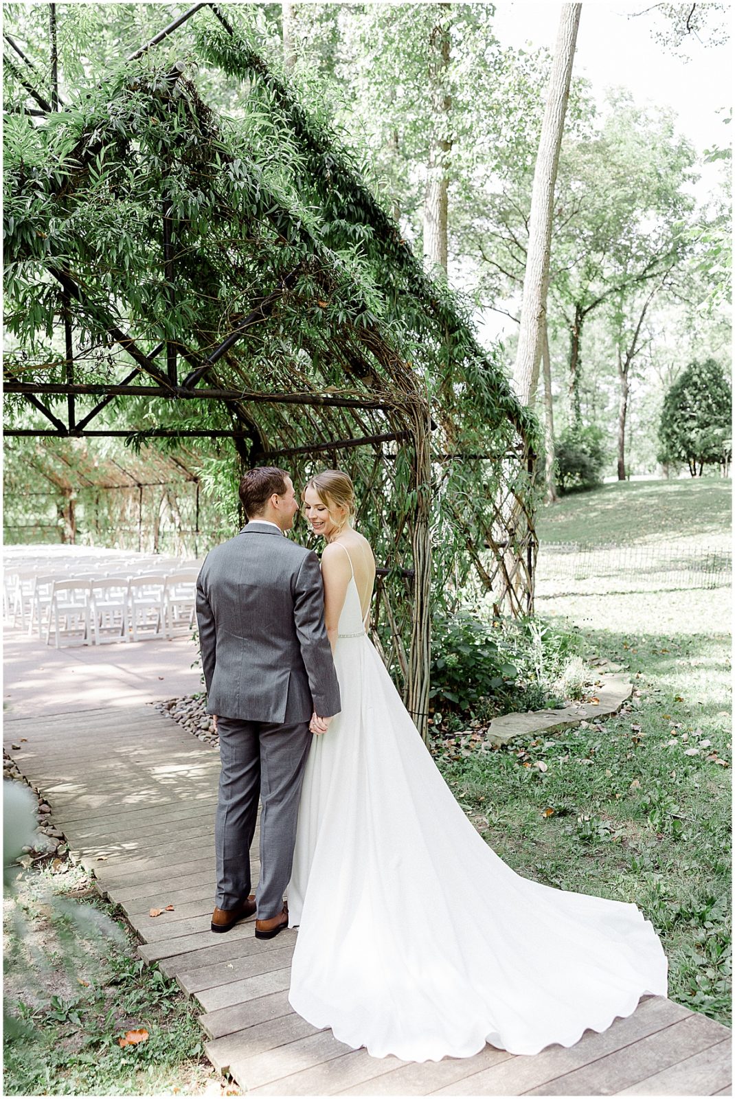Wedding at Black Iris Estate in Carmel, Indiana | Kaitlin Mendoza Photography