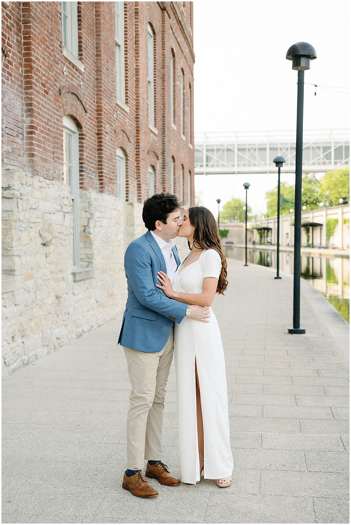 Engagement Photos on the Canal Walk in Indianapolis | Kaitlin Mendoza ...